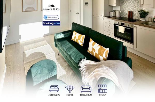 2 Br Flat - Short Lets & Serviced Accommodation Manchester With 2 Parking Spaces - Close To Hospitals - Stockport