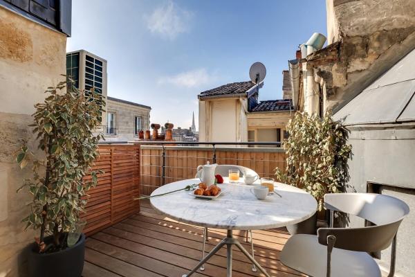 Maison Ingwë - Appartement Avec Terrasse Place Gambetta - Pessac
