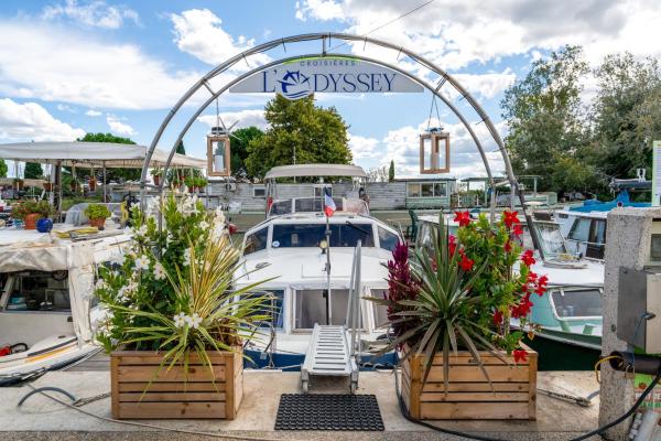 Penichette Odyssey Croisieres - Beaucaire
