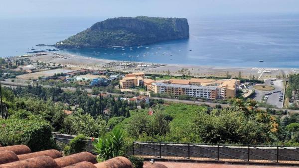Appartamenti Con Vista Mozzafiato - Tortora Marina