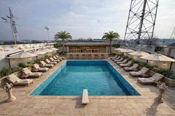 Hotel Imperium & Pool - Rumunsko