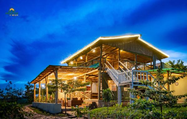 Equator Lodge & Campsite - Uganda