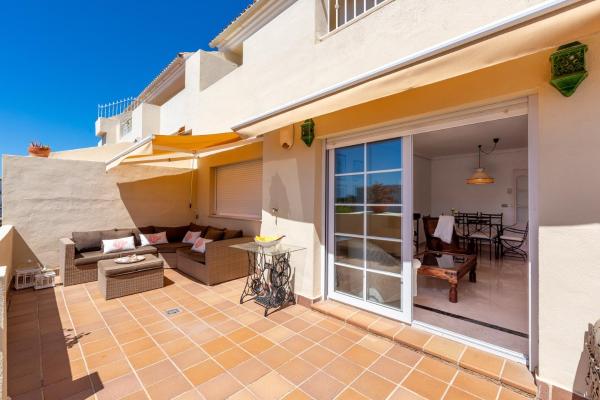Spectacular Penthouse Puente Romano - Marbella