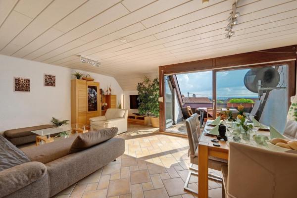 Großzügige Maisonettewohnung - Sindelfingen