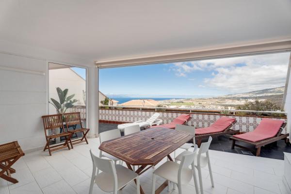 Apartment 3 Bedrooms Heated Pool - Costa Adeje