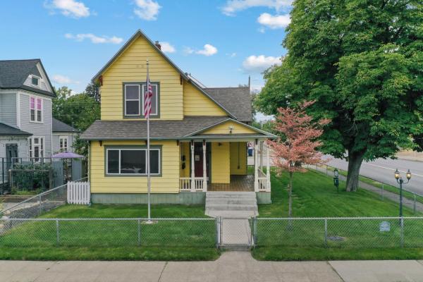 Maple Manor City Scene - State of Washington