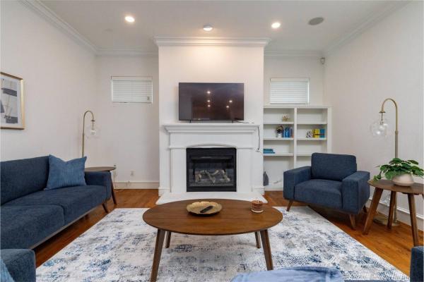 Upscale 4br Retreat Sleeps 8 | World Cup Getaway - Dallas, TX