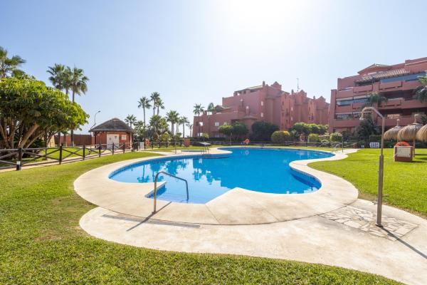 Apartmento En Torrox Costa - Torrox