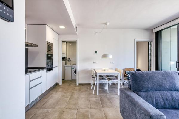 Pelosa Apartment - Roses