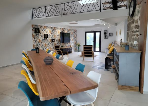 Gîte De L'atelier - 15 Personnes - Monistrol-sur-Loire
