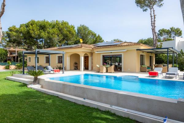 Luxurious Villa Sol De Mallorca - Magaluf