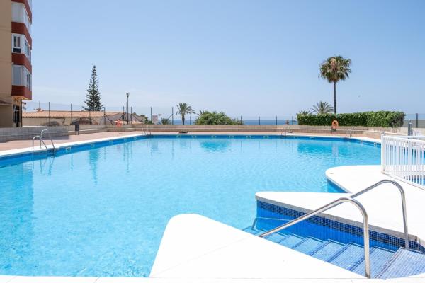 Beachfront Bungalow - Torrox