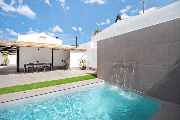 Ferro Piscina Climatizada - Novo Sancti Petri