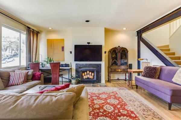 Two Bedroom, Two Newly Renovated Bathrooms, Deck - San Francisco, CA