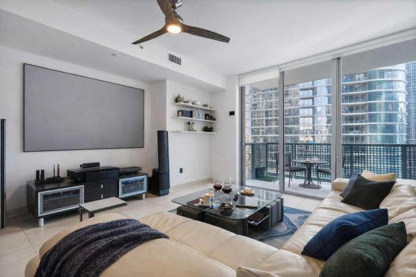 Brickell 1br Skyline Balcony Corner Suite Walkable To City Centre Luxepad - Coral Gables, FL