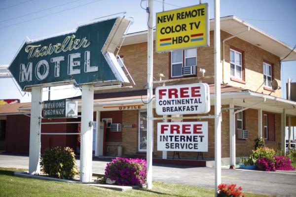 Travelier Motel - Macon, MO