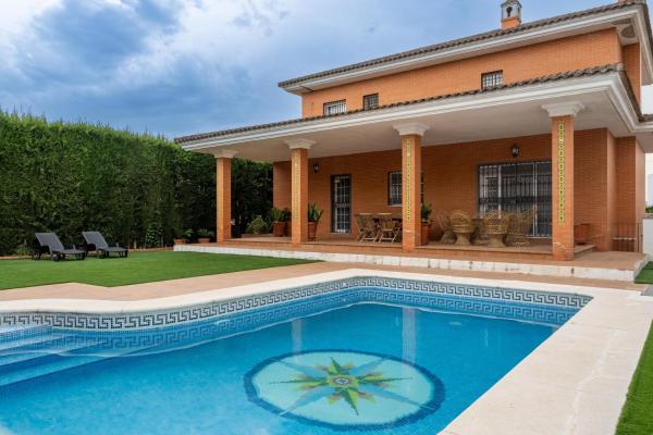Villa Candelaria Sol Y Piscina - Aljarafe