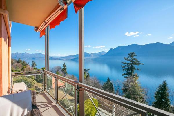 Panorama Fantastico Apt Pool & Beach - Happy Rentals - Ghiffa