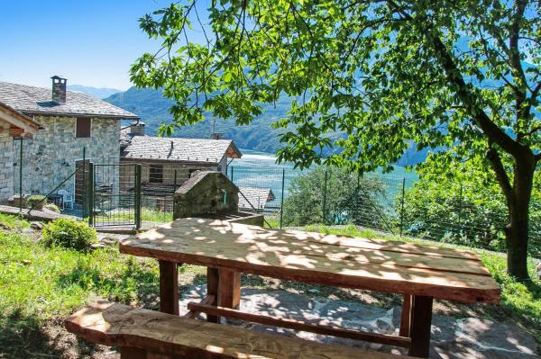 Il Ciliegio Sul Lago - Chiavenna