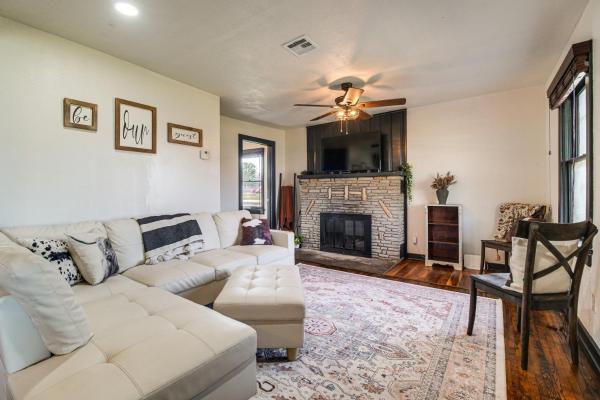 2 Mi To Grand Lake! Family Adventure Base W/ Yard - Spavinaw Lake, OK