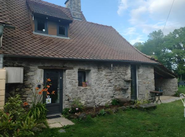 La Maisonnette De Raphaël - Cantal