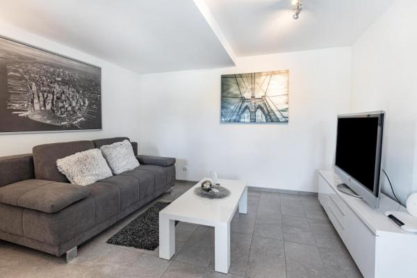 Schmuckstückchen - Engen