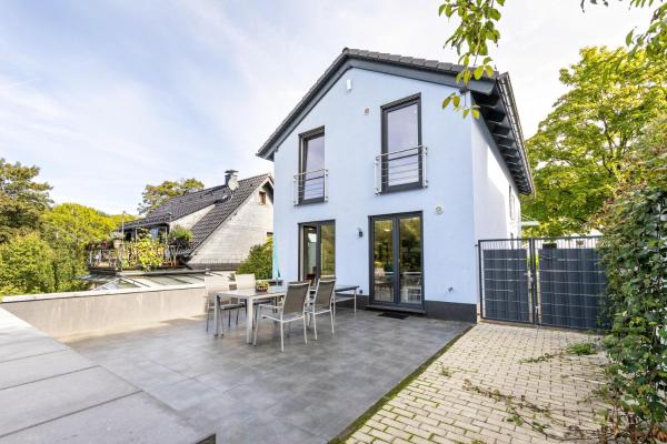 Haus Mit 4 Schlafzimmern - Wuppertal
