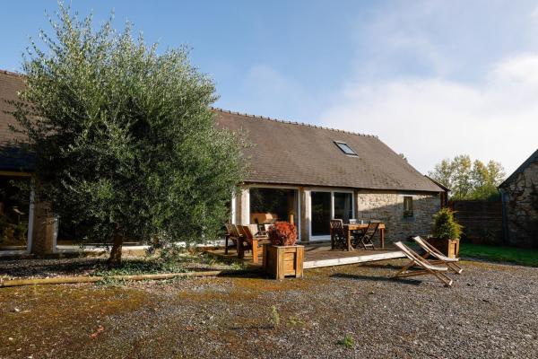 Loft Atypique Jacuzzi Sauna - Lac de Guerlédan