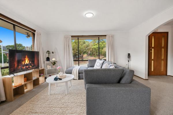3br Geilston Bay Retreat Near Hobart Cbd Parking - Hobart