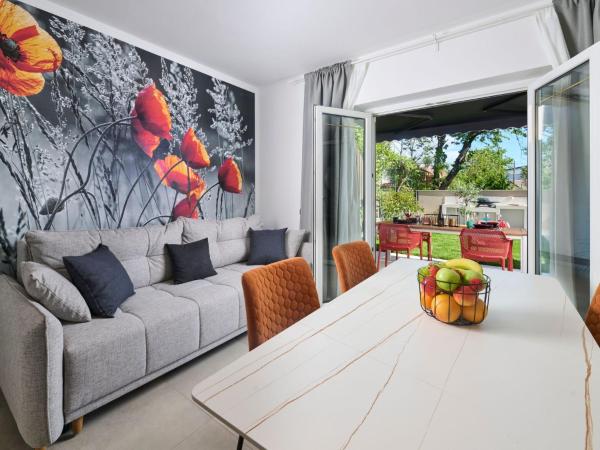 Apartment In Zambratija Mit Eigenem Parkplatz By Interhome - Piran