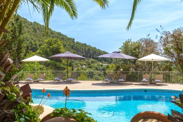 Finca Especial El Pino En Esporles - Deià