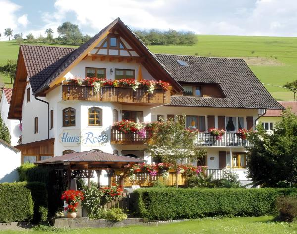 Pension Haus Rose - Black Forest