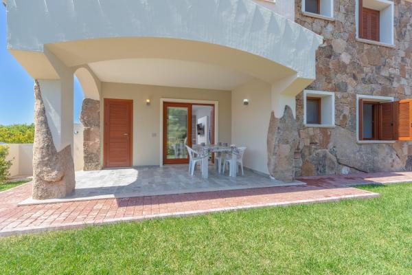 Nuova Villetta A Soli 200 Mt Dalla Spiaggia - Budoni