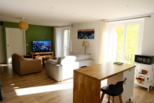 Loue Appartement Neuf - Err