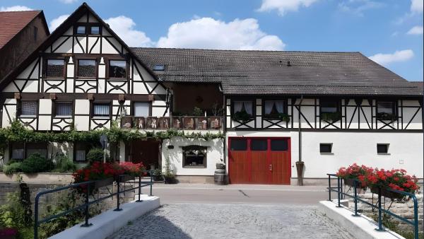 Fewo Im Weingut - Kleine Galerie - Tauberbischofsheim