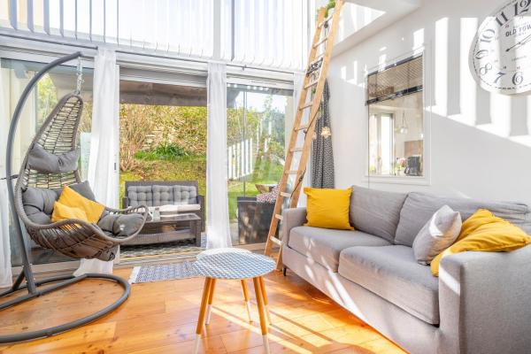 Superbe Duplex En Centre Ville - Locronan
