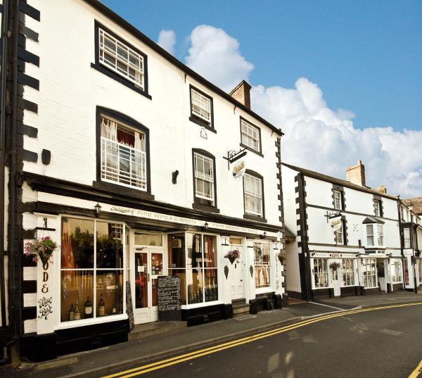 Gales Of Llangollen - Llangollen