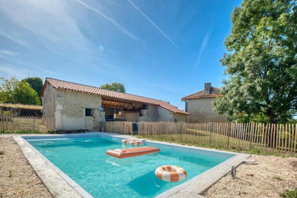 Gite Le Poirier Perigord Dordogne - Loire