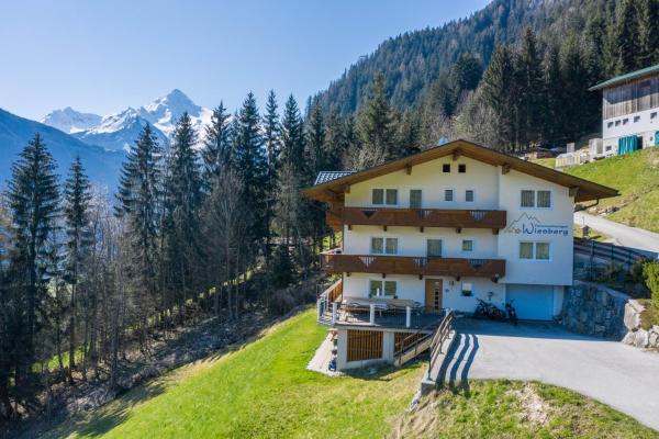 Ferienwohnung Helena - Mayrhofen