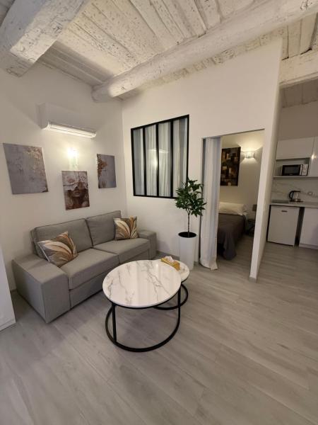 Tres Grand Studio Neuf 50 M Du Port Lovely Charrons 3 - Saint-Tropez