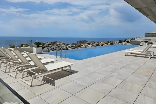 Blue Infinity 7 - Cumbre del Sol