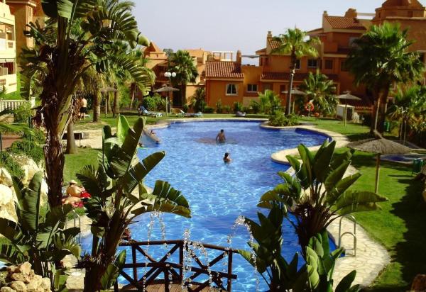 Luxury 2 Bed Apt Freeview Tv Wi - Marbella