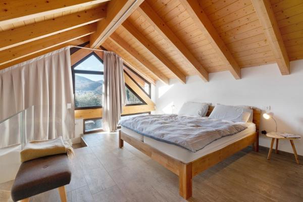 Charmingly Renovated Stone House - Borgomanero