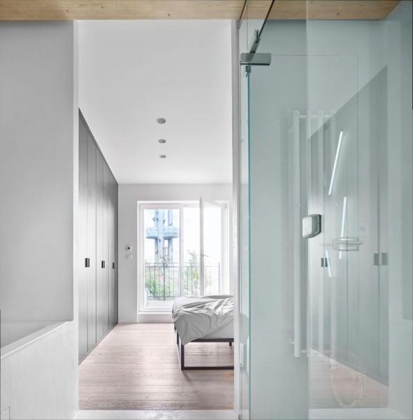 Rooftop Penthouse With Terrace, Prime Location - Praga