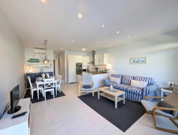 R-54 Modern Bungalow With Garden - Torrevieja