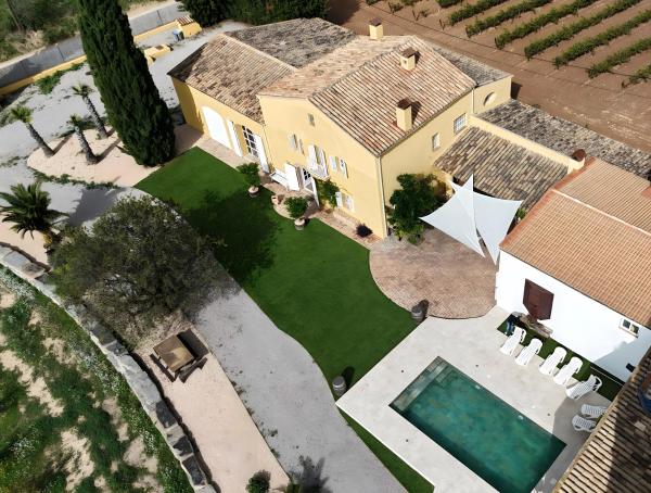Lidia Rural House - Catalonia