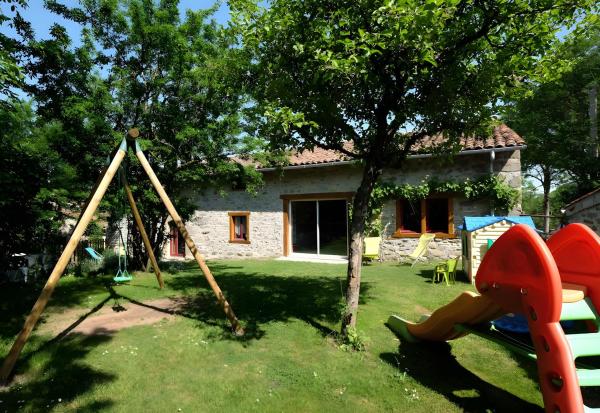 Gîte Du Châtelet, 10-12 Personnes - Issoire