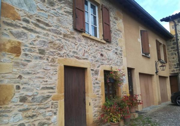 Chambres D'hôtes Des 17 Clochers - - Beaujolais