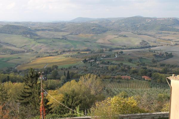 Lo Zio Ezio - Montepulciano