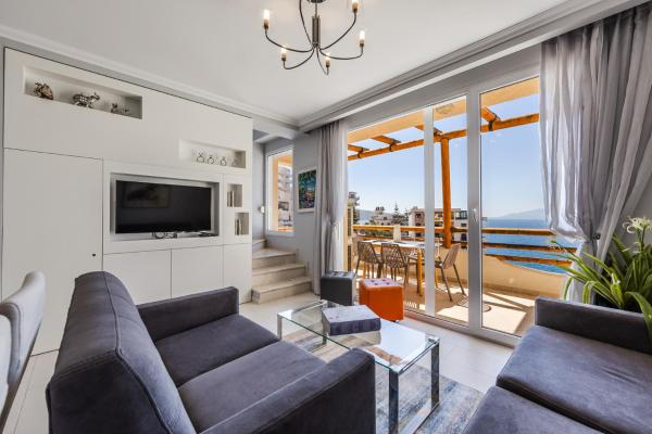 Serenity By The Sea Duplex With Amazing Sea View By Pikhost - 사란더